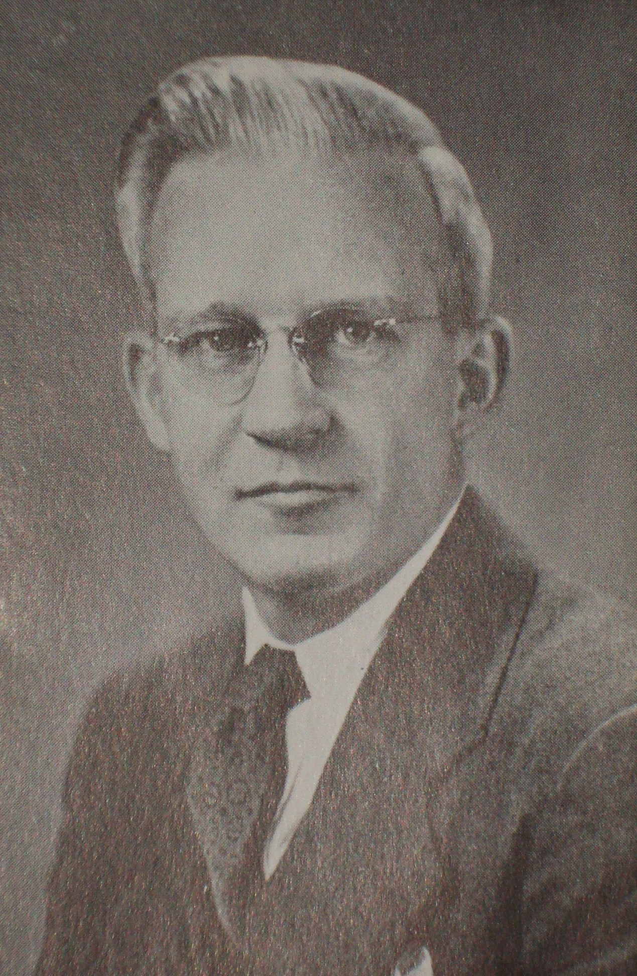 Scholarship Information – Tau Beta Iota Alumni Association